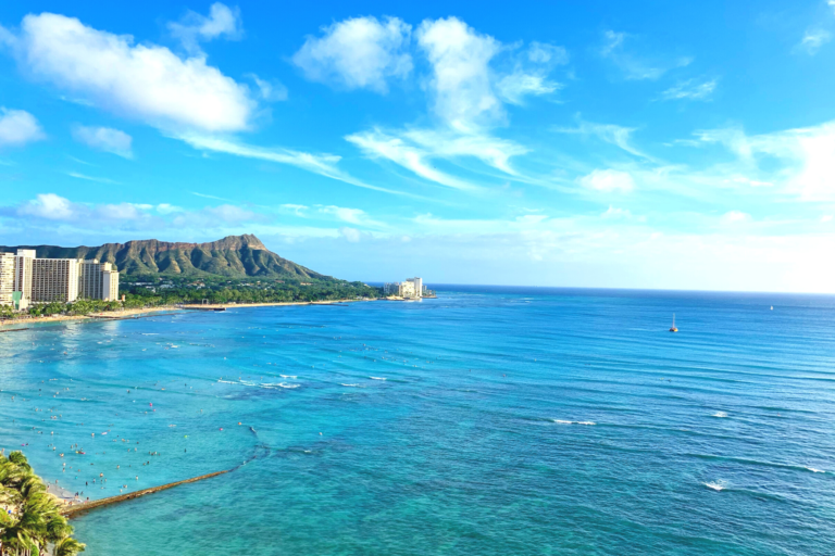 Lomiyoga – 癒されながら元気な体をつくる ハワイアンロミヨガ